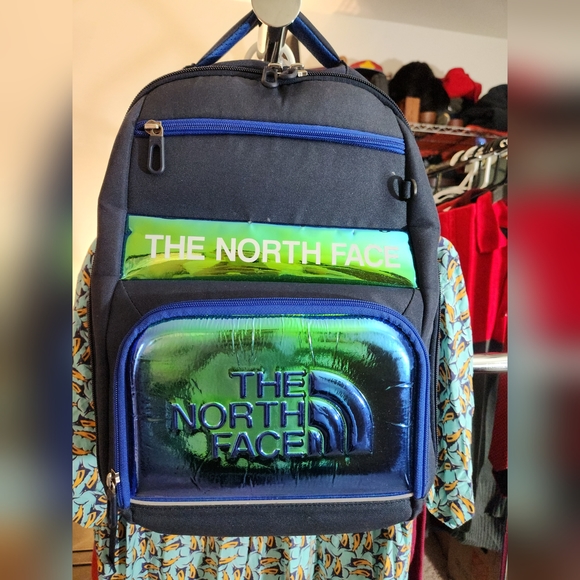 The North Face | Accessories | The North Face 222 Ss Kids Backpack ...